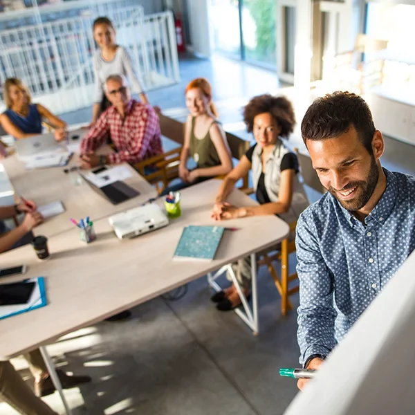 Sobre - Macronline Digital Experience